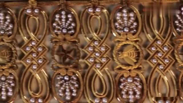 尚美Chaumet精美皇冠珠宝制作,设计师高定精细制作而成!