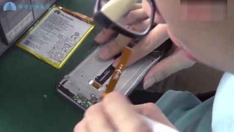 华为手机屏幕摔碎了?教你拆机更换个新屏幕