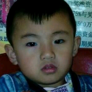 阳光男孩Whb 