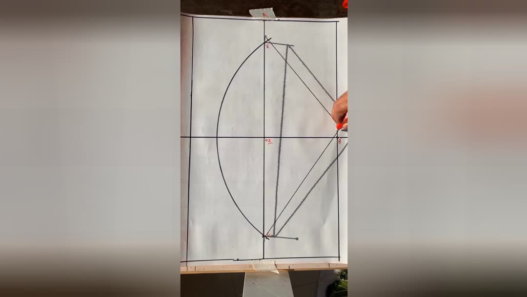 木工焊工铆工常用异形,两钉一线画椭圆儿如何确定钉子位置,涨知识了