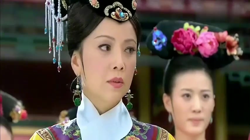 新还珠格格:小燕子大闹不当格格,不料被皇上听到了,顿时大怒