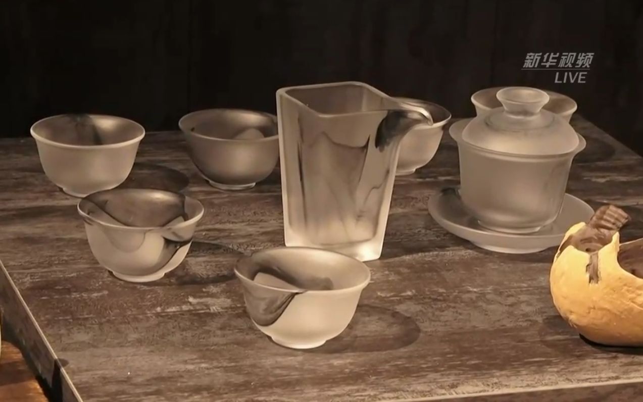 走进“中国工艺玻璃之都” 感受玻璃的创新艺术