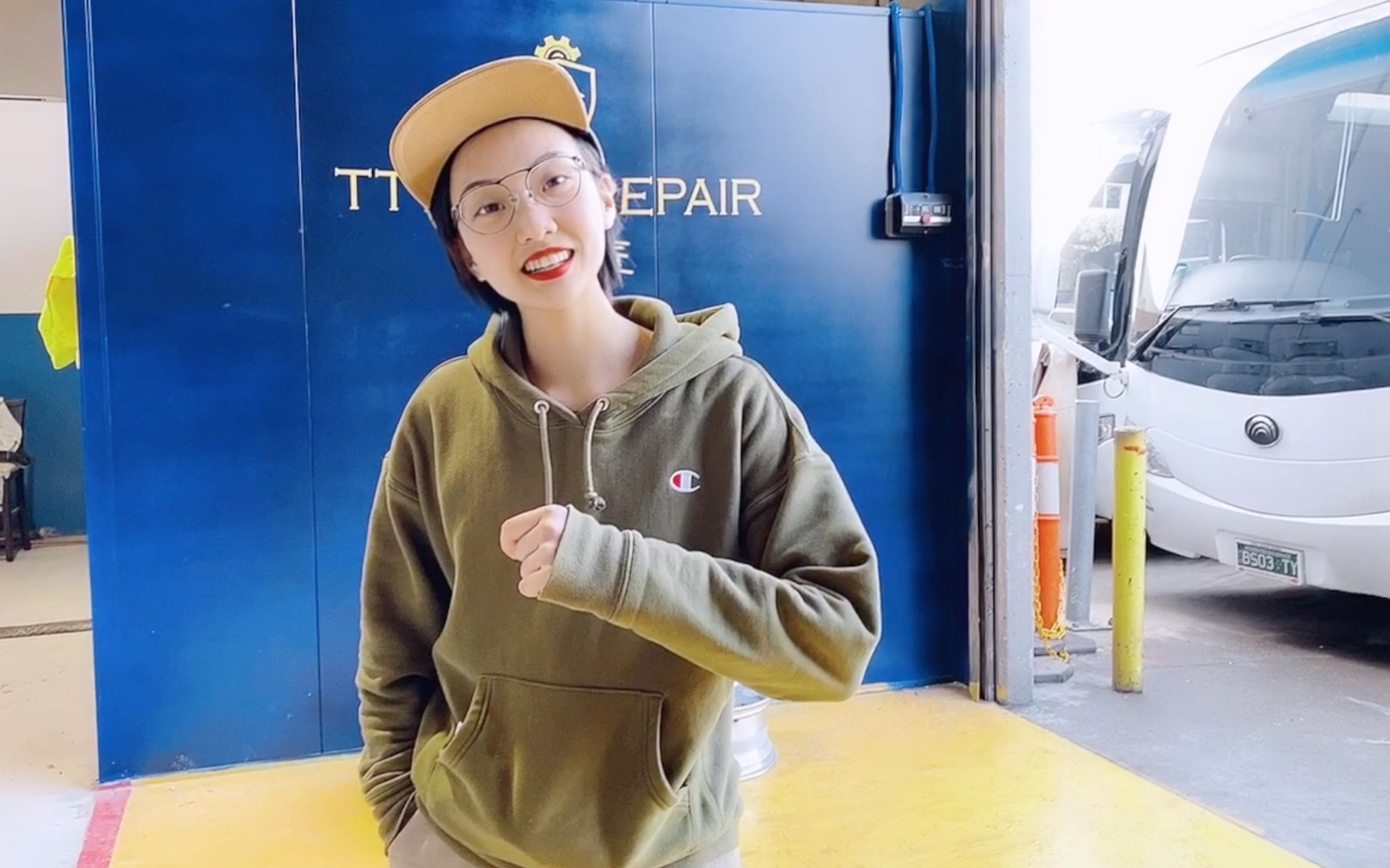 天津港35块一个的LC200轮毂了解一下?丰田酷路泽