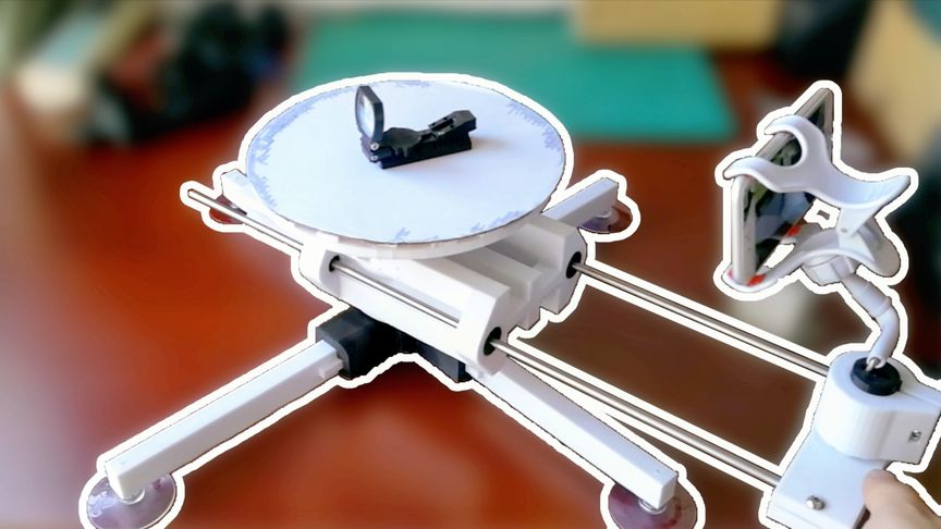 为了拍摄环绕镜头,我做了一个拍摄台,在家也能拍出大片的感觉