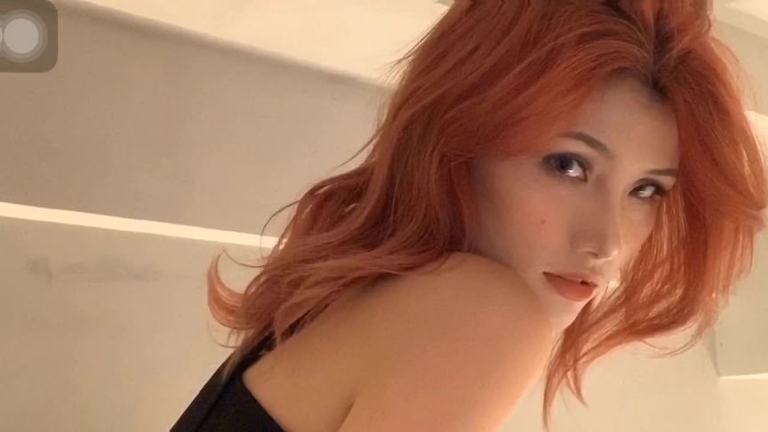 拍照无死角的#楼梯 #卡点视频 听说 #抖音 网红理发店比较多