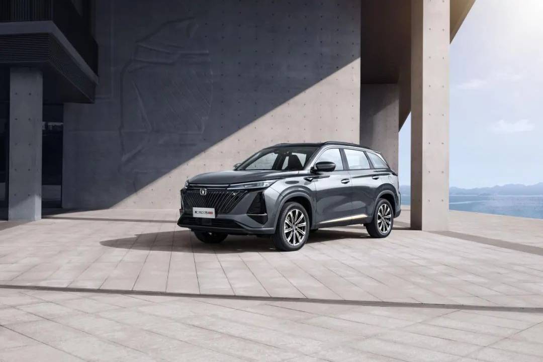 第二代CS75PLUS 12.49万起 贵了吗?值不值得买?