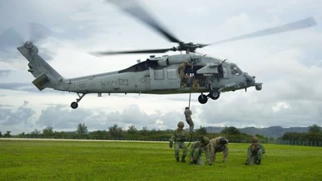 伊朗革命卫队司令:有能力围歼波斯湾航母战队群 我们有盟友助战