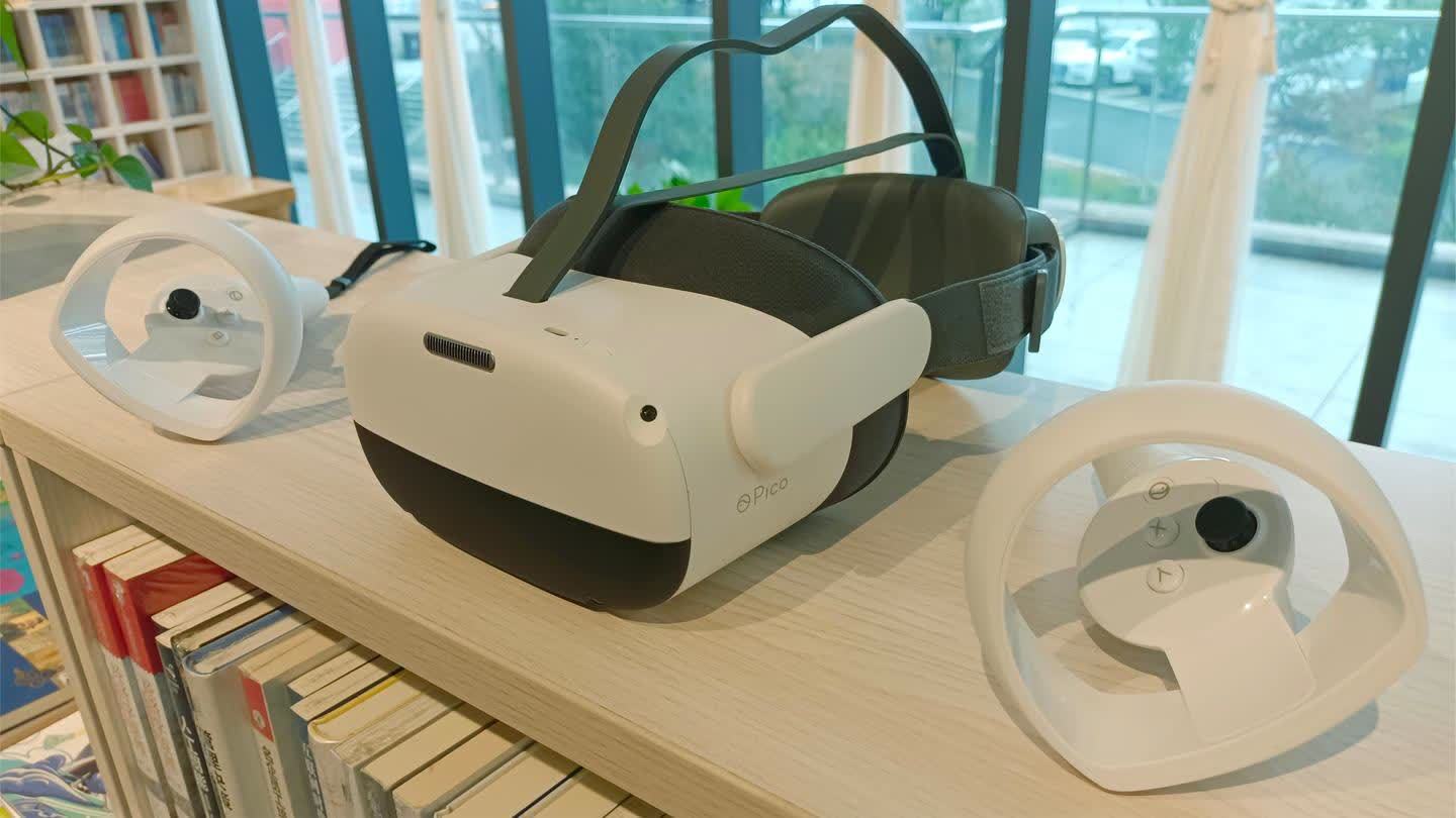 Pico Neo 3 VR一体机,靠啥来打动游戏玩家,酷玩VR游戏(6DoF)