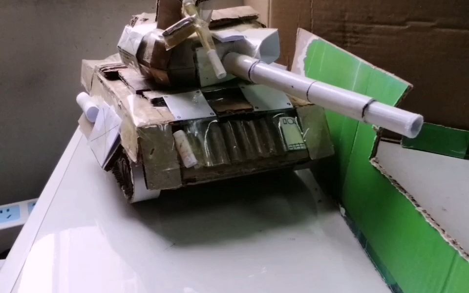 纸模型战争定格动画第一季-第1集 激烈巷战【上】