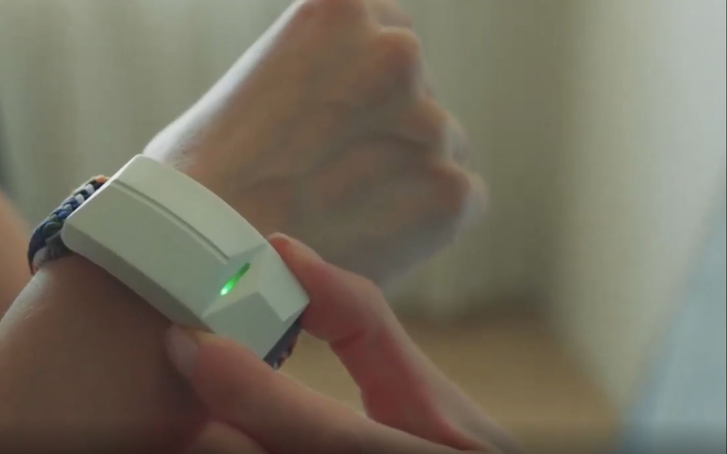 会按摩的“手表”,能放松手腕,键盘侠的福音