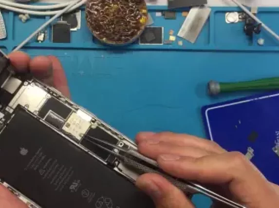 Iphone6 plus无服务,捡个漏!