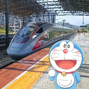 追火车的机械猫 