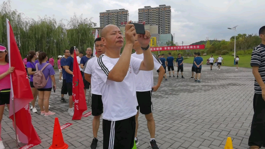 罗田县“万步有约”活动,启动仪式现场