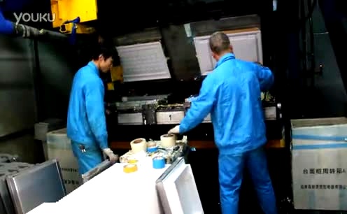 冰箱生产过程 门体 新飞 徐世广