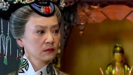 新还珠格格:老佛爷听了皇后挑唆,要赐死香妃,晴儿快搬救兵