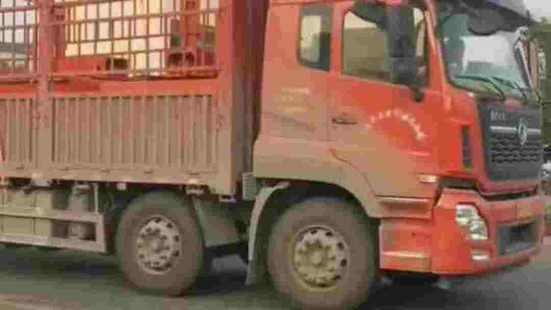 液压行走模板装车发货