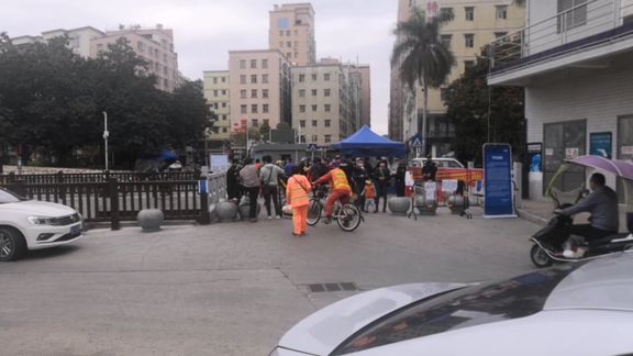 深圳光明出入身份证核对