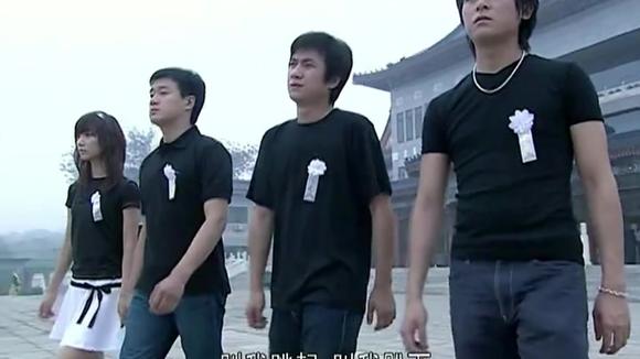 《奋斗》当我们大摇大摆走出校门宣告毕业的时候,同样再也没有CS