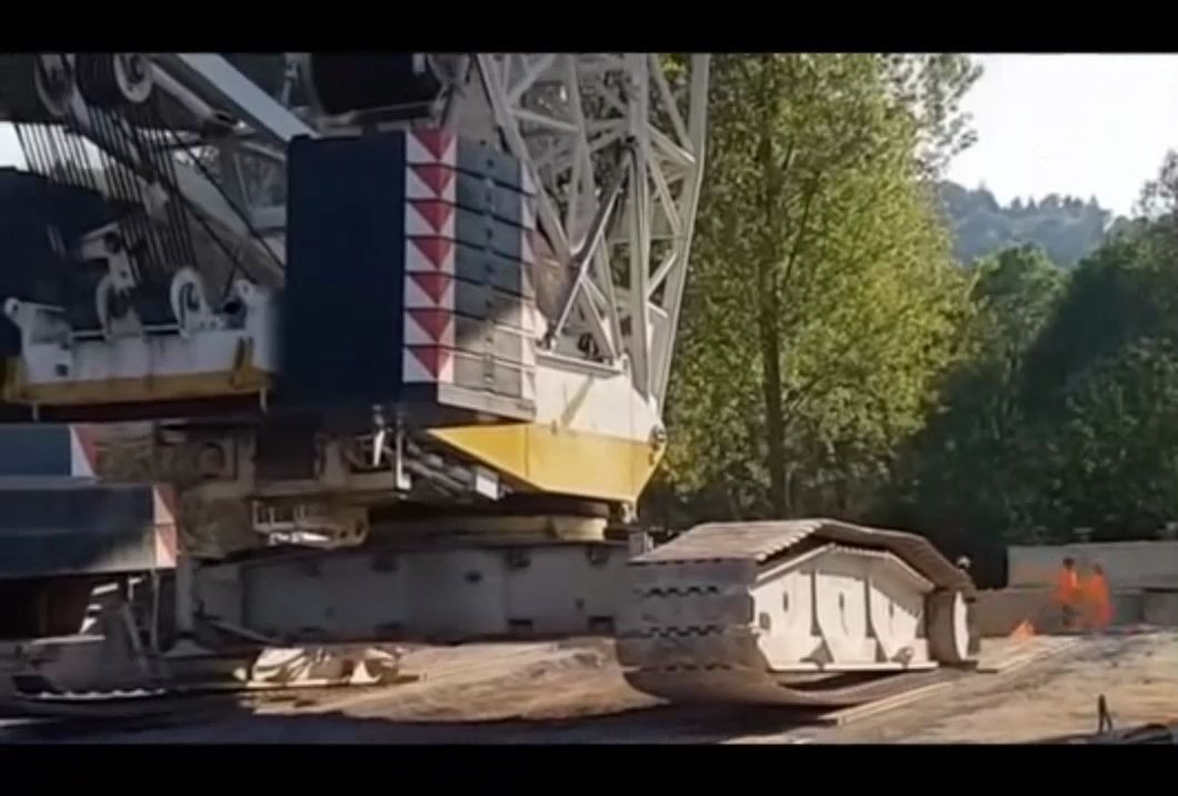 大型起重机事故全程