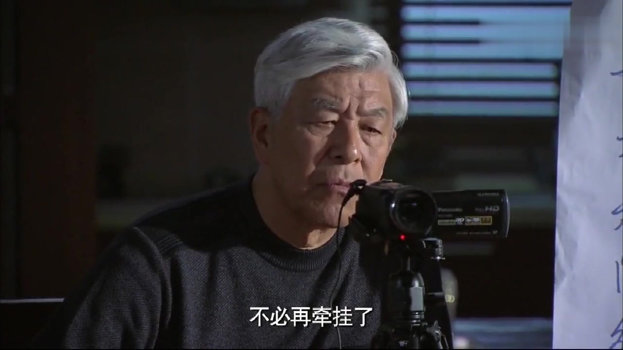 妈妈:全家观看母亲的临终录像,重现拍摄过程,真是笑中带泪