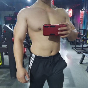 你的健身男友 