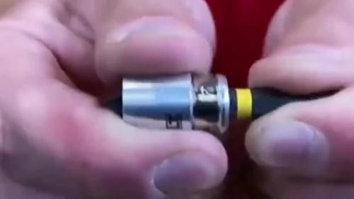 这个电动锂电钻在国外火了,不愧是中国制造,外国人都惊呆了