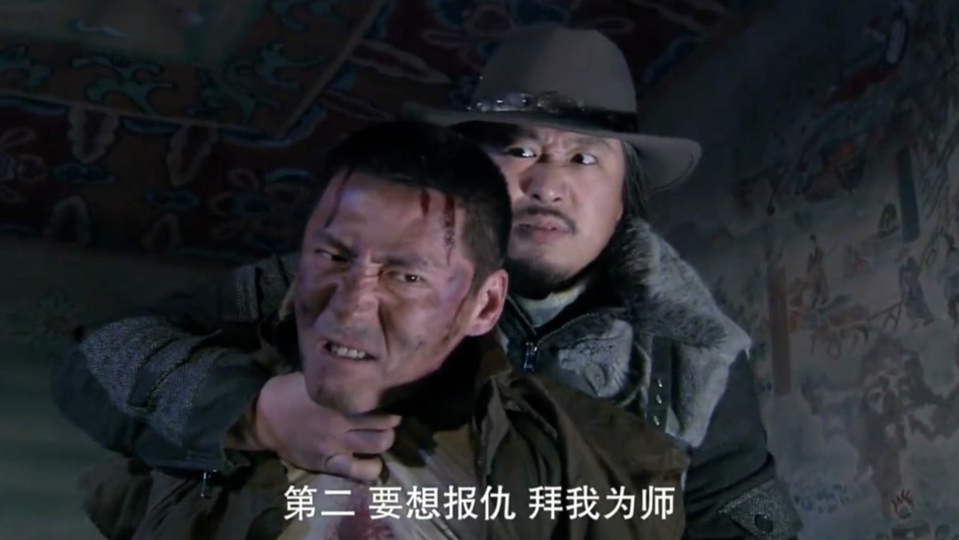 燕双鹰又被人干了!倒地上毫无反抗之力,秀不起来了!