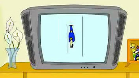 不懂安全的大灰狼 空中的特技表演