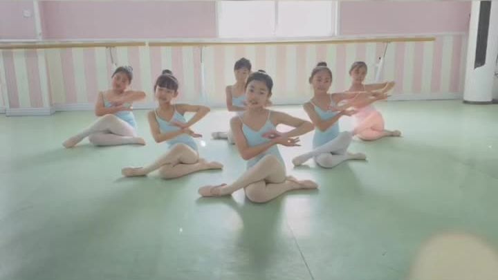 #学舞蹈的孩子最美丽 愿你们成为自己喜欢的模样不抱怨不将就