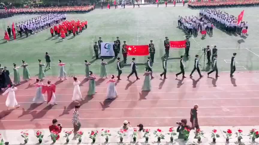 大学生运动会开幕式表演,大唐盛世,满屏的汉服舞蹈