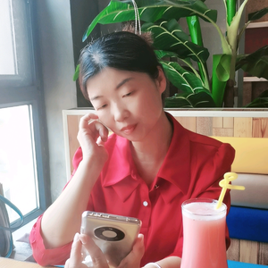 清荷飘香46380928 