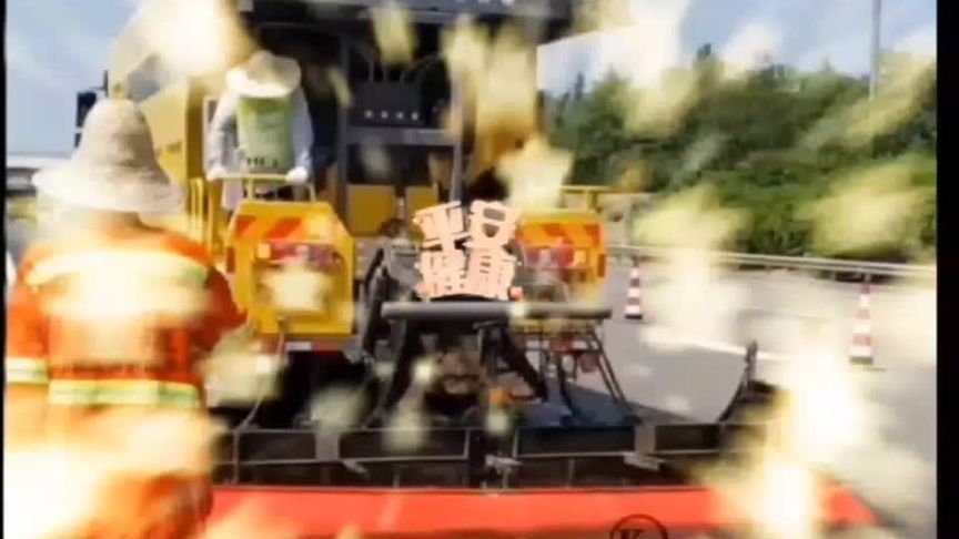 #上热门 #道路施工 #公路养护 微表处施工 #施工现场实拍