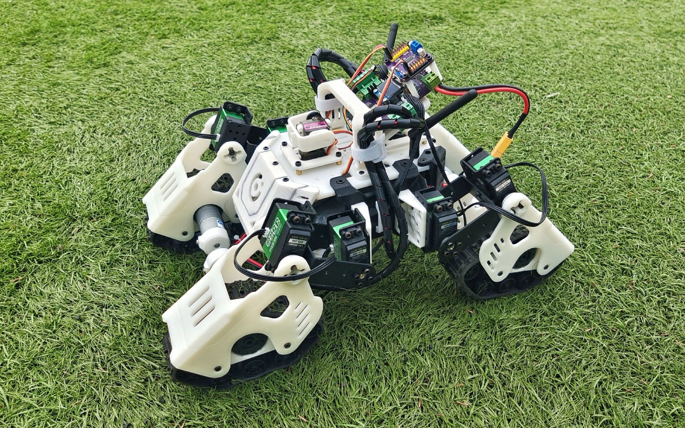 【毕业设计】履足式复合机器人整体设计及控制开发