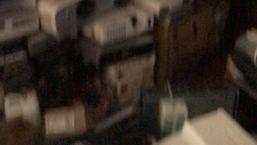 日立投影仪试机效果兼容高清HDMI