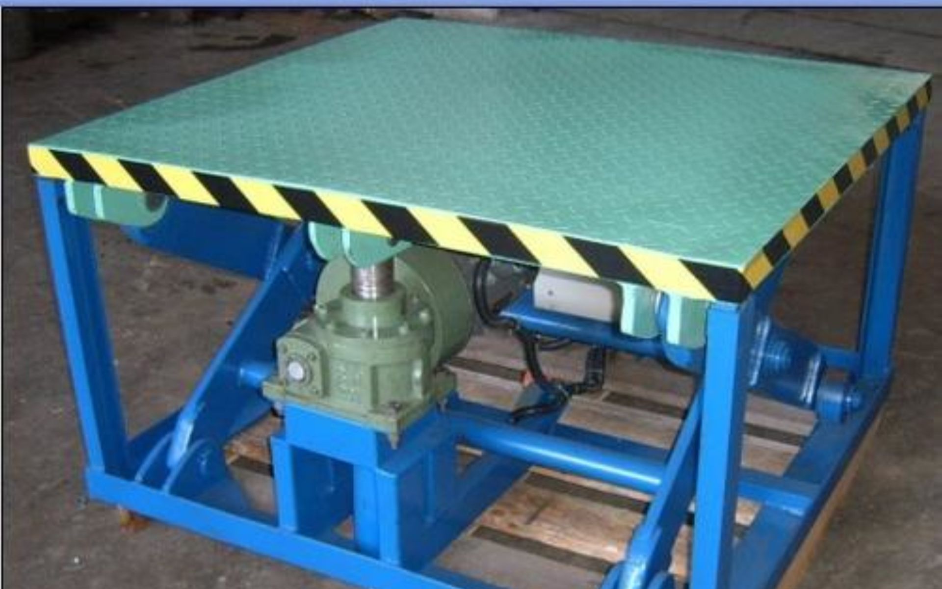 机械设计实例——丝杠顶升机构原理及结构设计