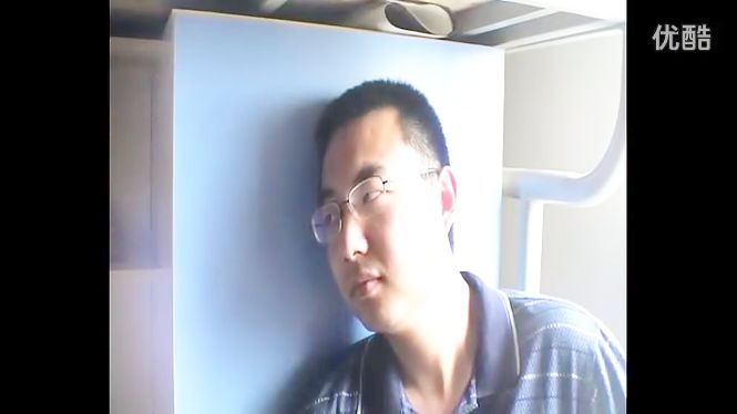 毕业我最后离开宿舍,望着空荡荡的宿舍,想起大学四年的点滴哭了