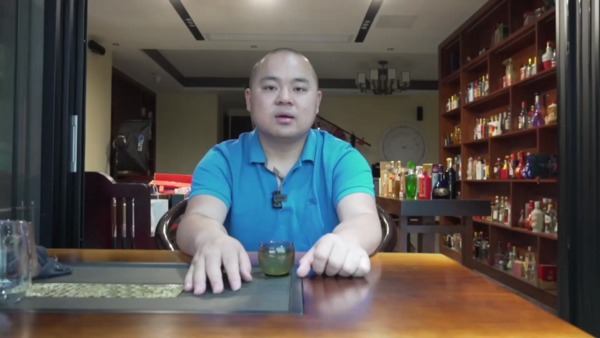 为什么很多酒厂酒商都在拱飞天茅台涨价?