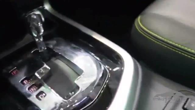 日产最新皮卡纳瓦拉实拍 外形有点猛啊