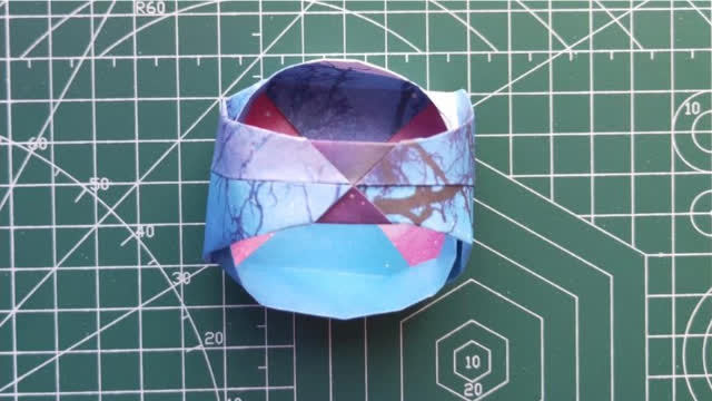 一张纸折一个简易小篮子,亲子简笔画教学!