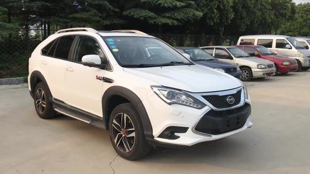 现在不过10万的插电式新能源汽车推荐~15年上牌的比亚迪唐DM