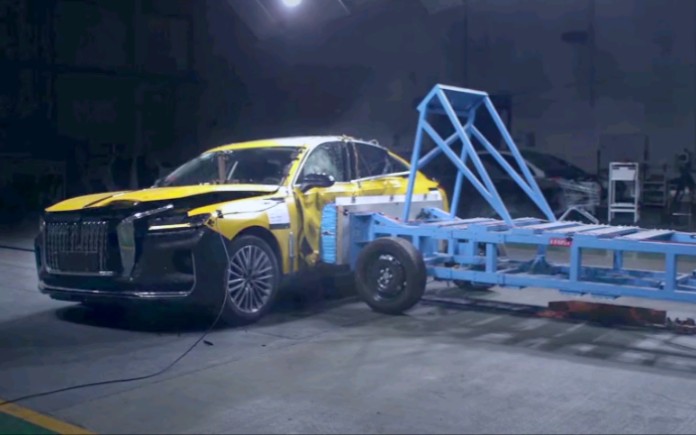 【红旗】揭秘红旗H9碰撞测试