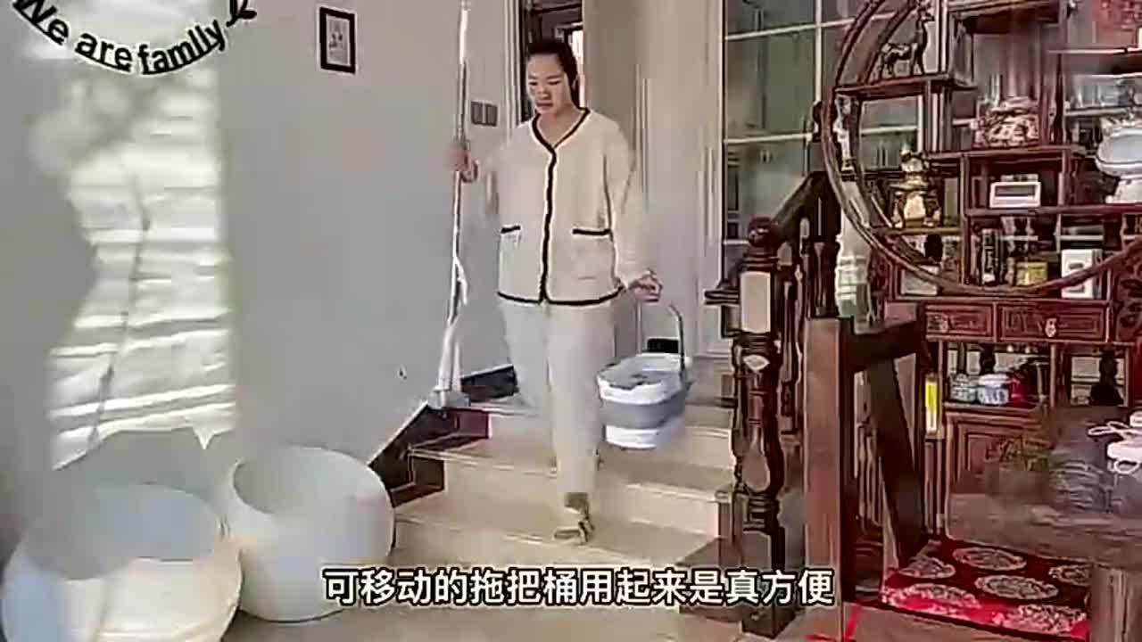 终于把拖把池换掉了,可折叠可移动的拖把桶用着真方便
