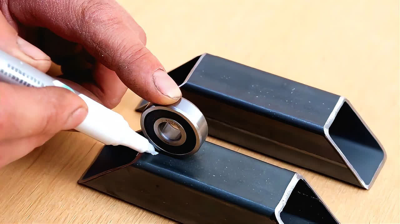 这个切圆管工具比较实用,制作简单,回头我也做一个