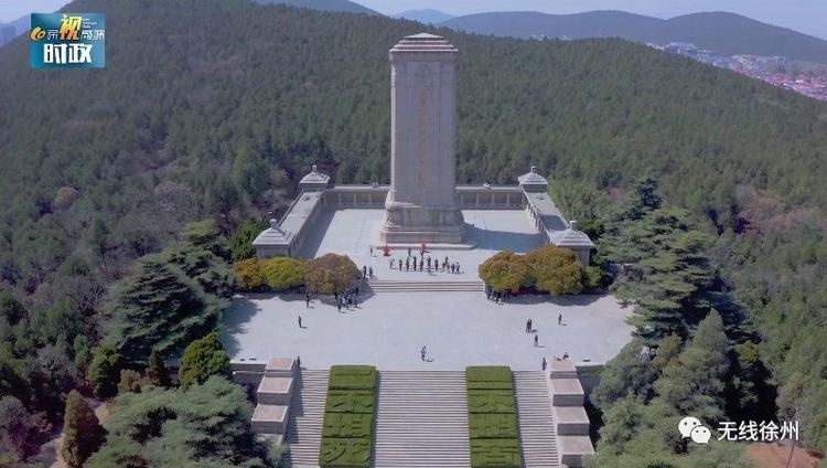 今天,周铁根讲了一堂特殊的"党史课"