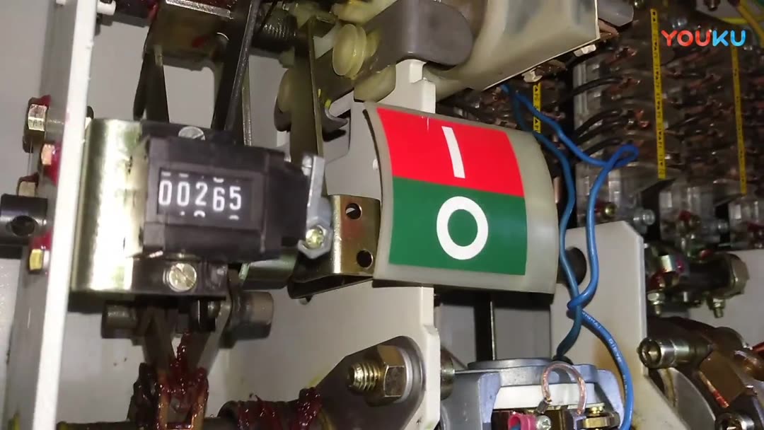 VD4开关那些事儿2: Y1合闸闭锁电磁铁及S2合闸闭锁辅助开关研究