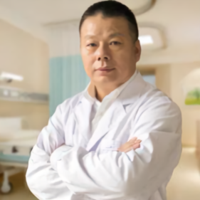肝病肿瘤专家钟伟 
