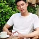 爱吃鱼的小鱼干滴滴 