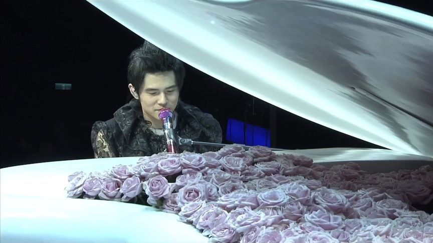 周杰伦超时代演唱会,陈奕迅乱入,精彩在后面