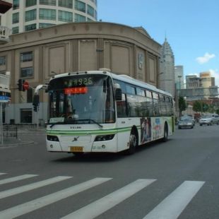 本次列车终点站莘庄 