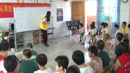 志愿者走进福利院开展互动课堂